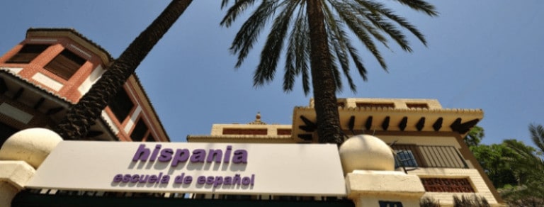 15 Best Spanish Schools in Spain [Features & Reviews]