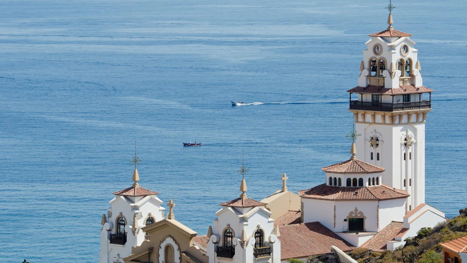 Exploring Tenerife - Candelaria: Tradition by the Sea